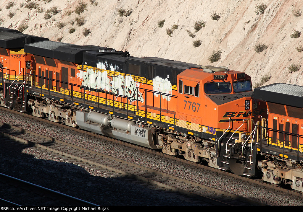 BNSF 7767